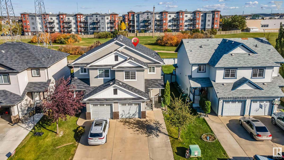 2611 29 St, Edmonton, AB T6T 0G8 House For Sale | RE/MAX | E4408987