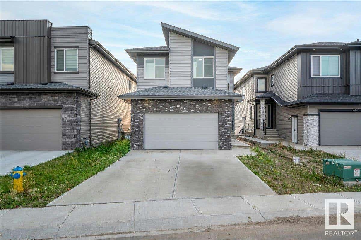 17124 68 Street, Edmonton, AB T5Z 0W3 À vendre | RE/MAX | E4405978