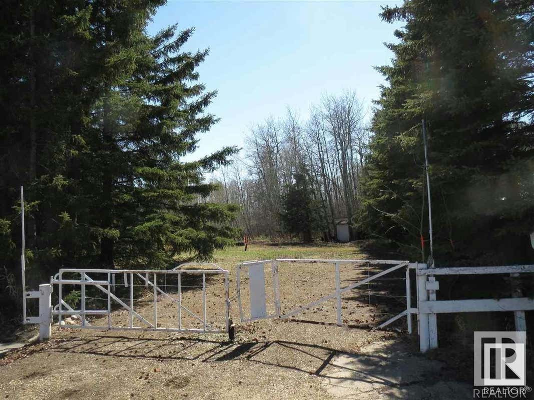 32 51263 RGE RD 204, Rural Strathcona County, AB T8E 1G9 Land For Sale ...