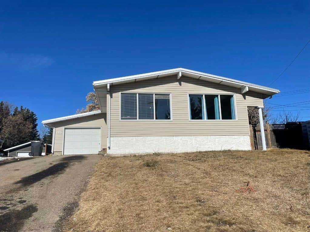 5134 56A Avenue, Elk Point, AB T0A 1A0 House For Sale | RE/MAX | A2257556