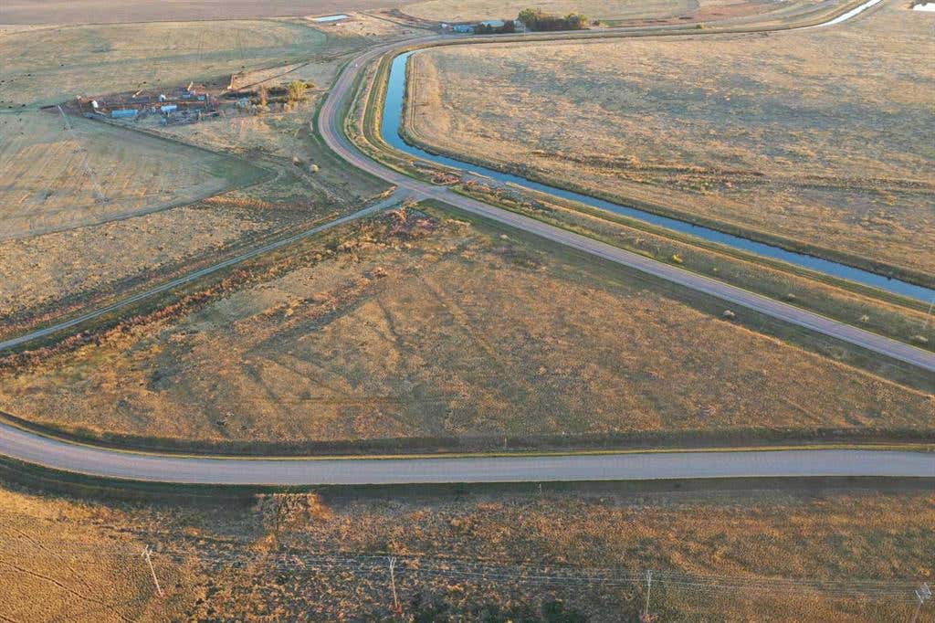 5.10 M/L Acres, Hays, AB T0K 1B0 House For Sale | RE/MAX | A2265681