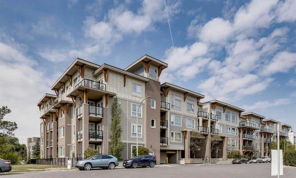 107, 707 4 Street NE, Calgary, AB T2E 3S7 Condo For Sale | RE/MAX ...