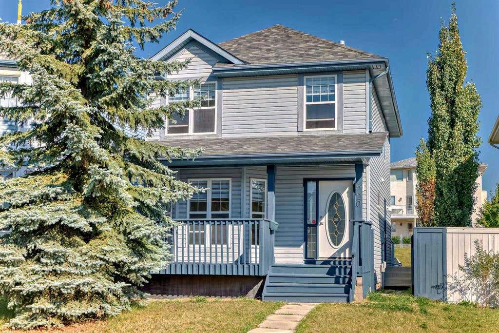 220 Arbour Grove Close NW, Calgary, AB T3G 4J4 House For Sale | RE/MAX ...