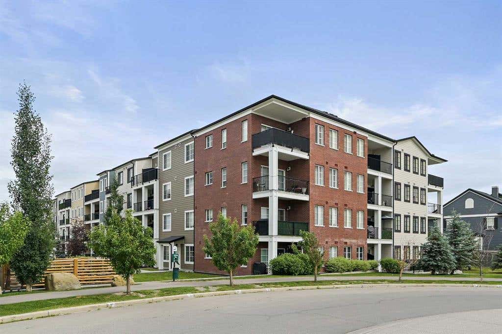 6209, 151 Legacy Main Street SE, Calgary, AB T2X 4A4 À vendre | RE/MAX ...