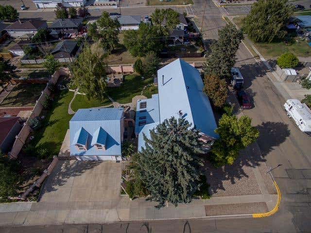 329 2 Avenue NE, Milk River, AB T0K 1M0 House For Sale | RE/MAX | A2252561