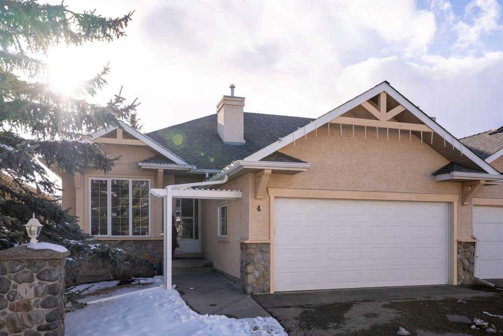 4, 220 Bow Ridge Court, Cochrane, AB T4C 1T8 Duplex For Sale | RE/MAX ...