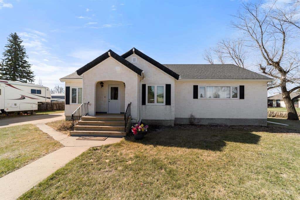 Killam Real Estate - Houses for Sale in Killam | REMAX