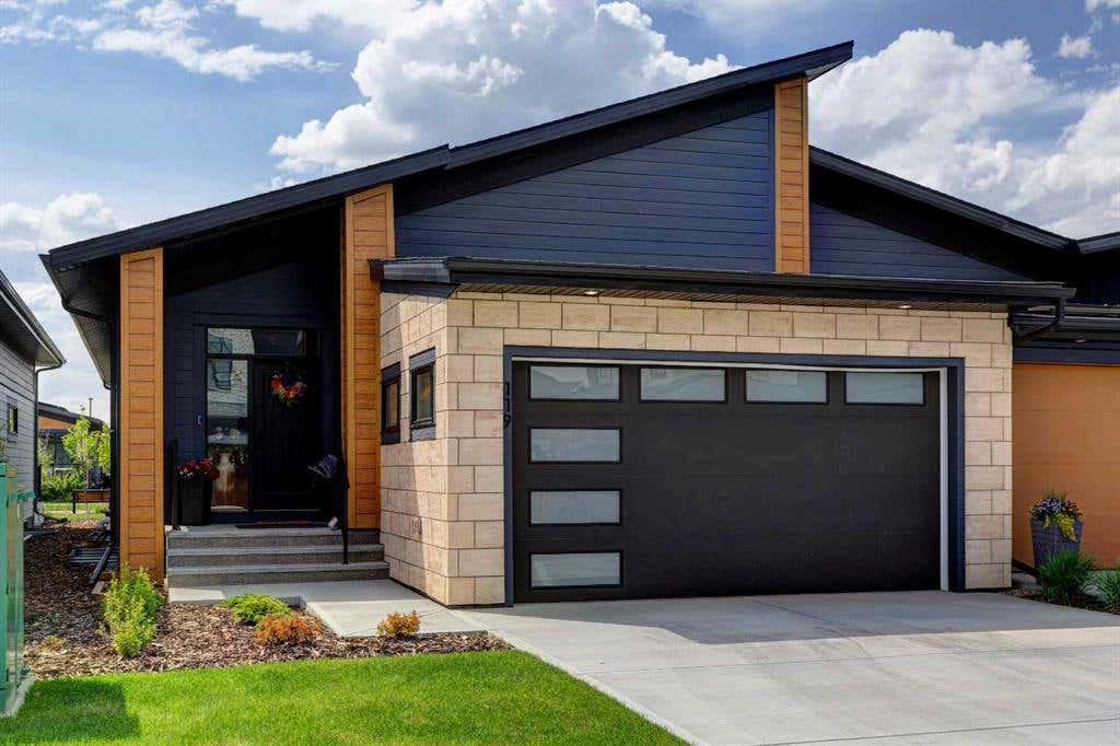 119 Marina Cove SE, Calgary, AB T3M 3P4 Duplex For Sale | RE/MAX | A2233168
