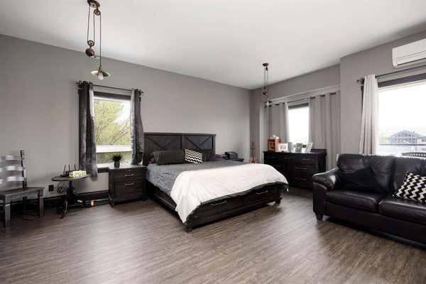 202-8026 FRANKLIN AVENUE, FORT MCMURRAY, AB T9H 5K3 À vendre | REMAX ...