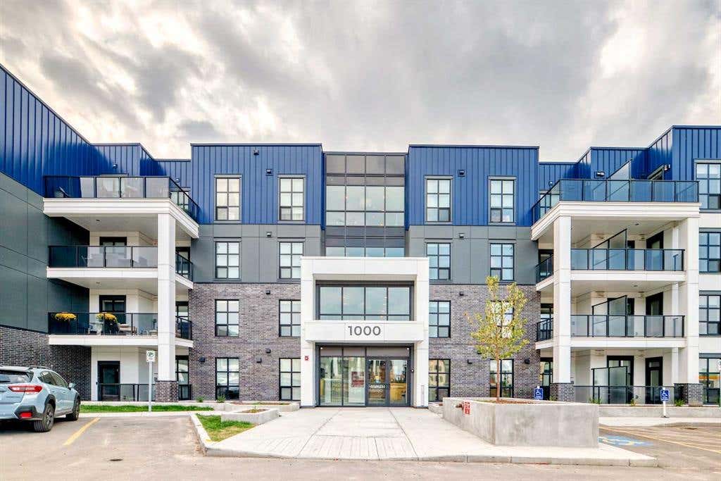 1319, 4270 Norford Avenue NW, Calgary, AB T3B 6P8 Condo For Sale | RE ...