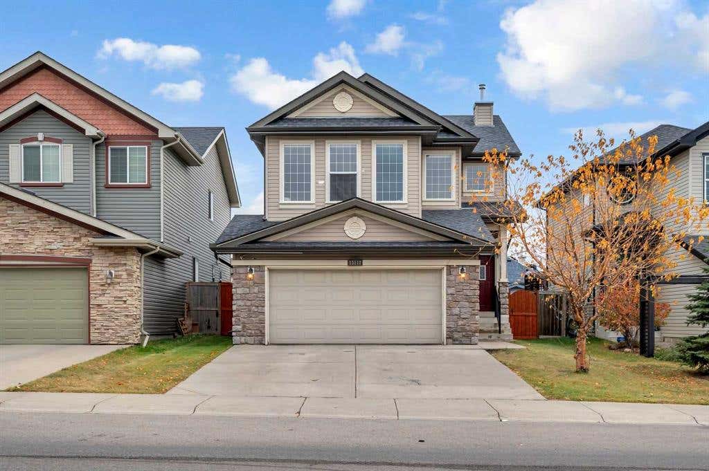 13112 Coventry Hills Way NE, Calgary, AB T3K 6C1 À vendre | RE/MAX ...