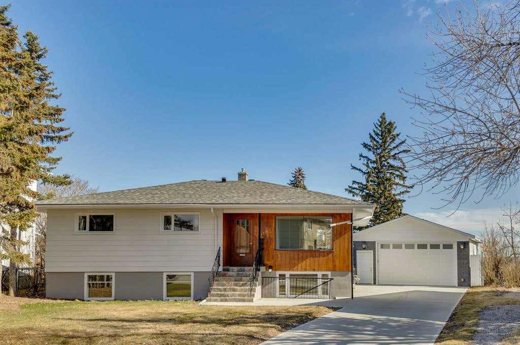 4516 Stanley Road SW, Calgary, AB T2S2P9 À vendre | RE/MAX | A2210625