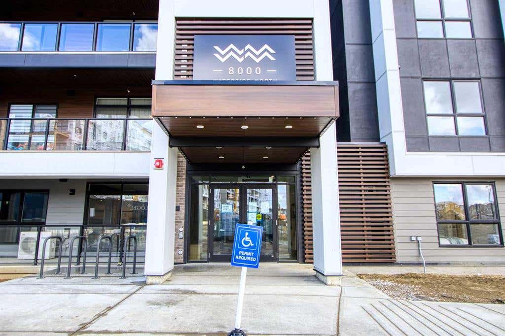 8305, 1802 Mahogany Boulevard SE, Calgary, AB T3M 1X6 Condo For Sale ...