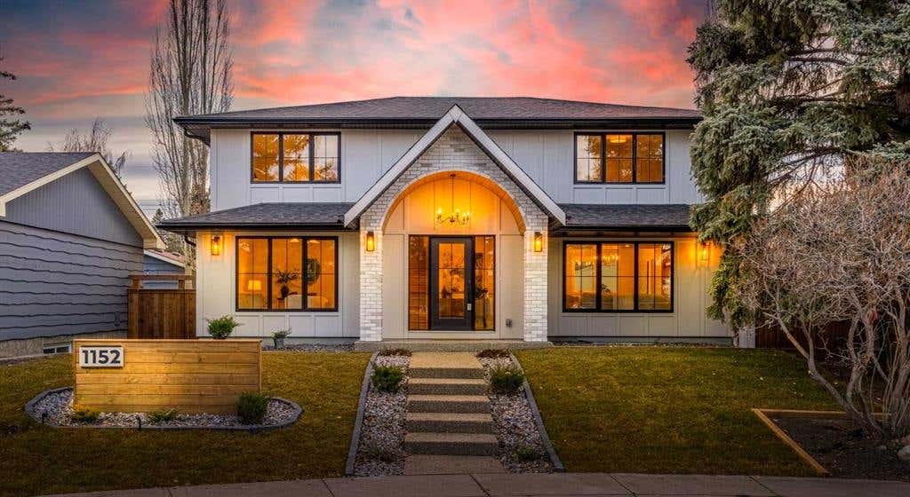 1152 Lake Sundance Crescent SE, Calgary, AB T2J 2S8 House For Sale | RE ...