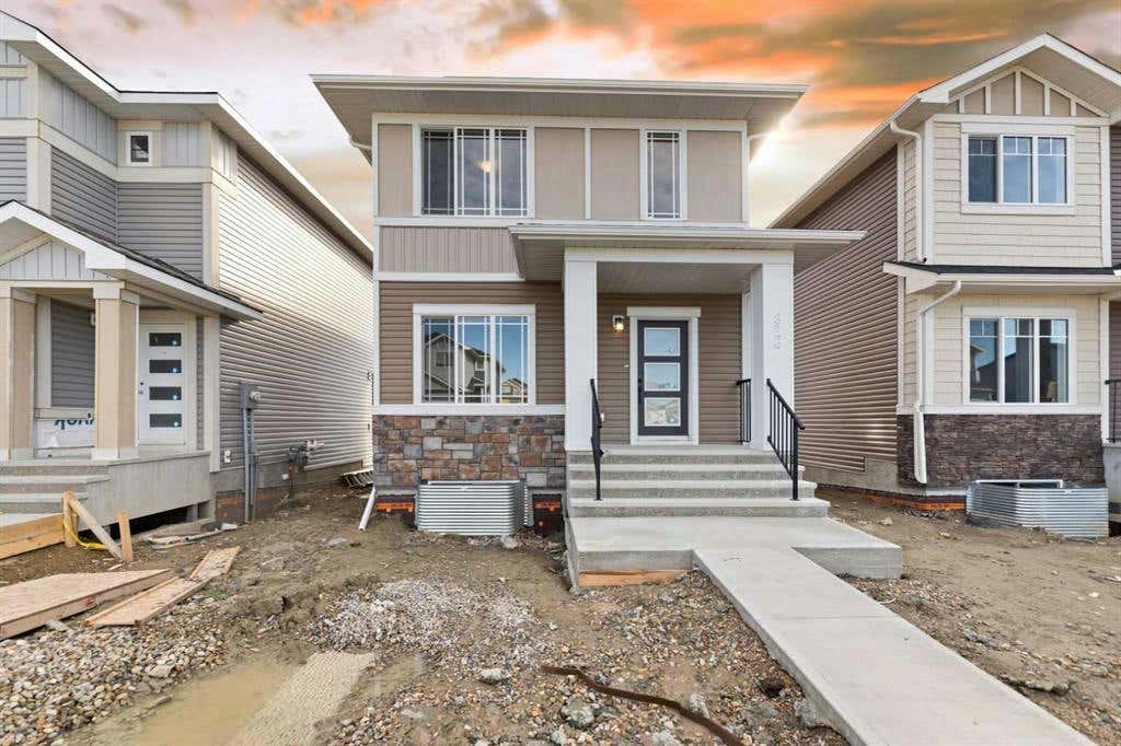 826 Bayview Terrace SW, Airdrie, AB T4B 5M5 House For Sale | RE/MAX ...