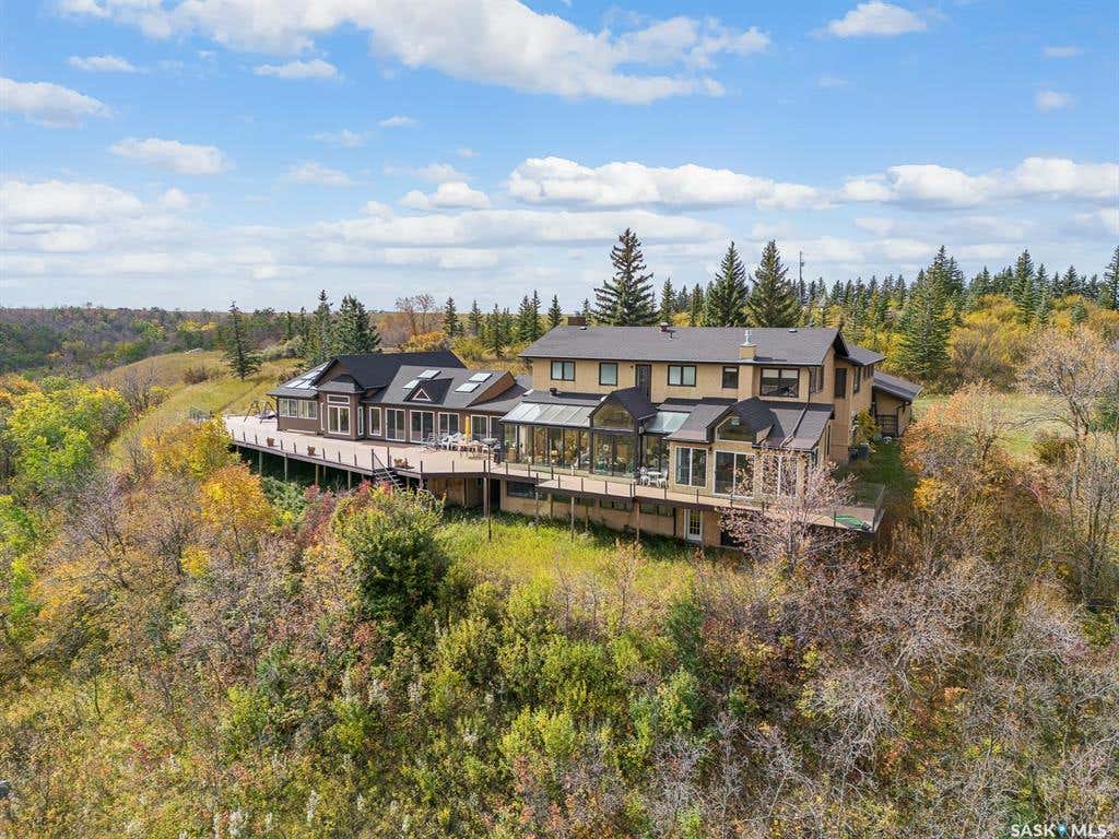 Rural Address, Lumsden Rm No. 189, SK S0G 0W0 House For Sale | RE/MAX ...