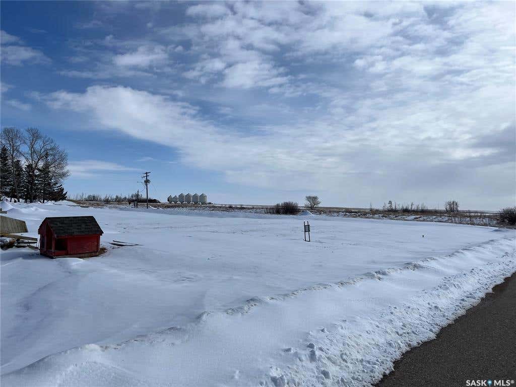 21 Adelaide STREET, Manor, SK S0C 1R0 Land For Sale | RE/MAX | SK999399