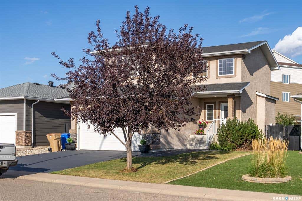 4738 Mazinke CRESCENT, Regina, SK S4X 4V1 House For Sale | RE/MAX ...