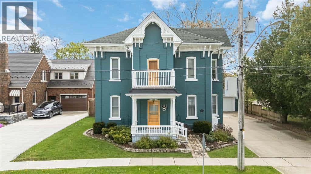 35 MAIN STREET North, Lambton Shores, ON N0N1J0 House For Sale | RE/MAX ...