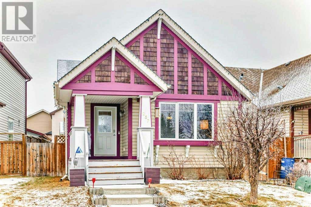257 Everglen Rise SW, Calgary, AB T2Y5E7 House For Sale | RE/MAX | A2202088