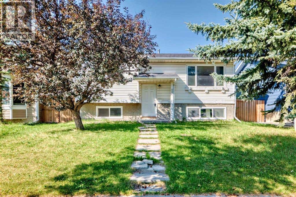 231 Falton Drive NE, Calgary, AB T3J2W8 House For Sale | RE/MAX | A2253141
