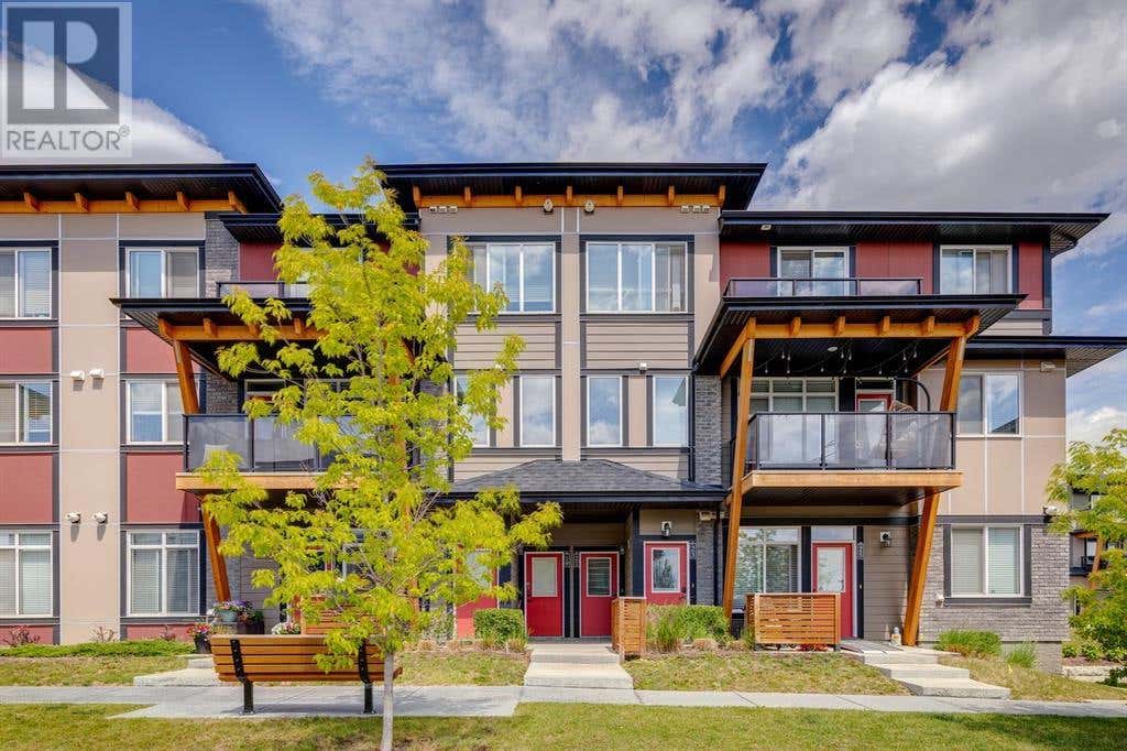 21, 230 Seton Passage SE, Calgary, AB T3M3A7 Townhouse For Sale | RE/MAX | A2235208