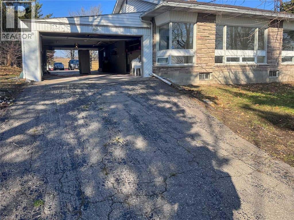 375 BLUE LAKE Road, St. George, ON N0E1N0 Home For Rent | RE/MAX | 40789990