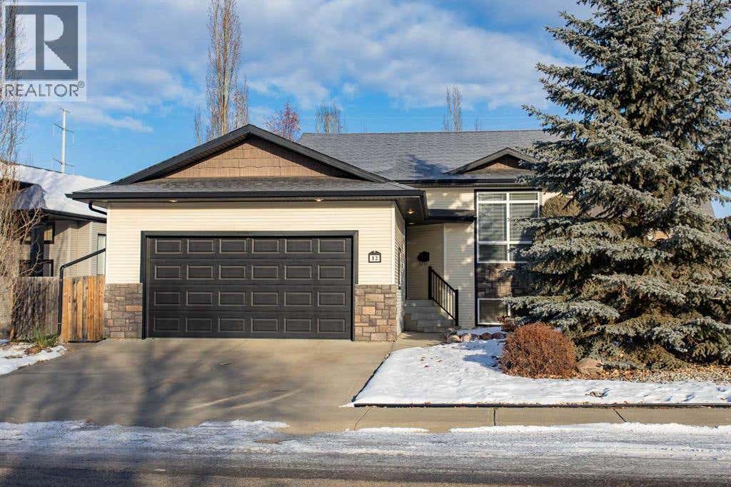 12 Irving Crescent, Red Deer, AB T4R3R9 House For Sale | RE/MAX | A2273012