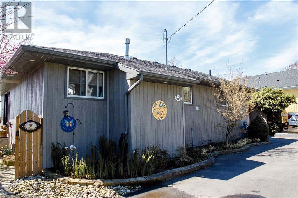 2023 MAPLE Boulevard, Port Dover, ON N0A1N2 À vendre | RE/MAX | 40714369