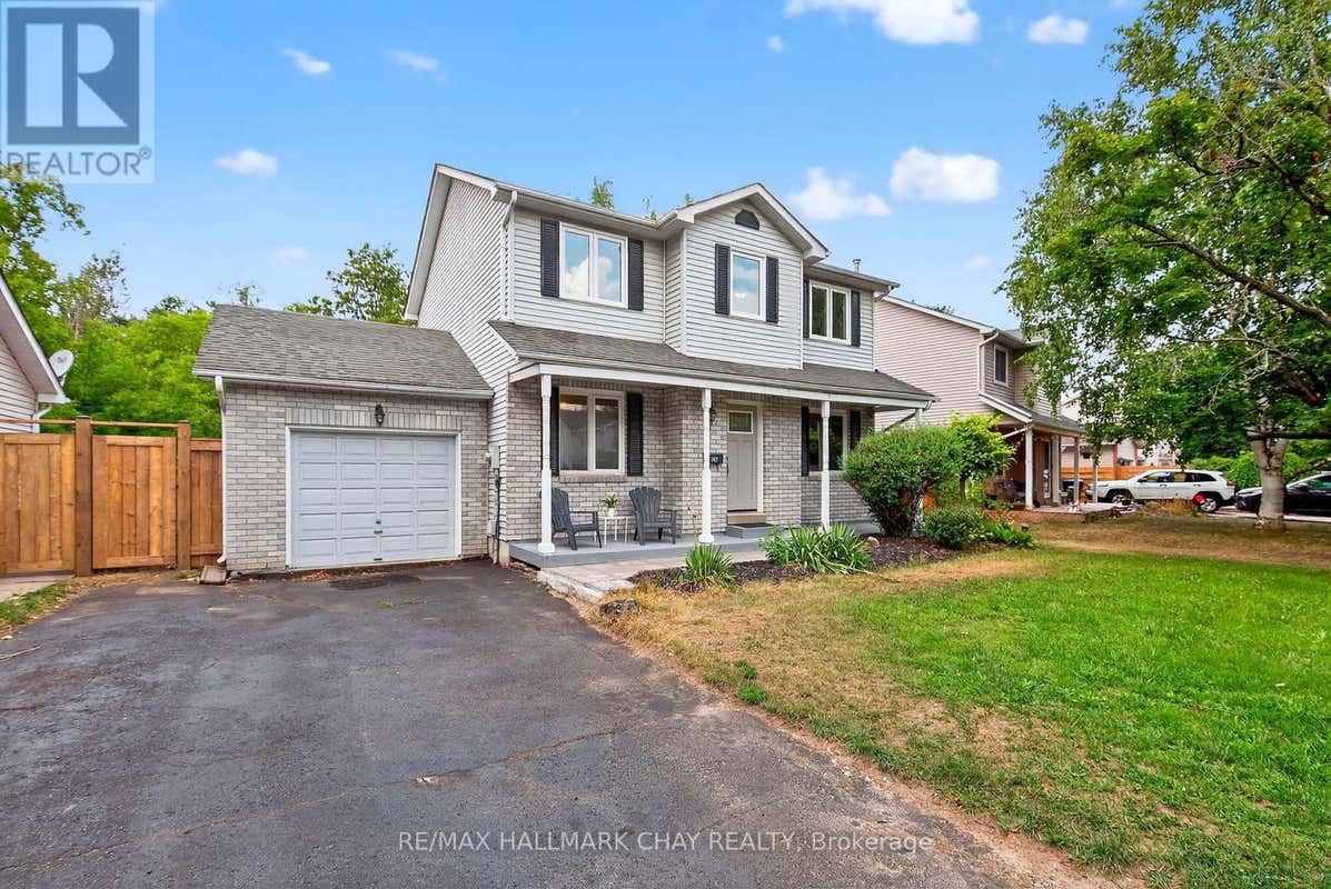 992 ANNA MARIA AVENUE, Innisfil (Alcona), ON L9S1V5 House For Sale | RE ...