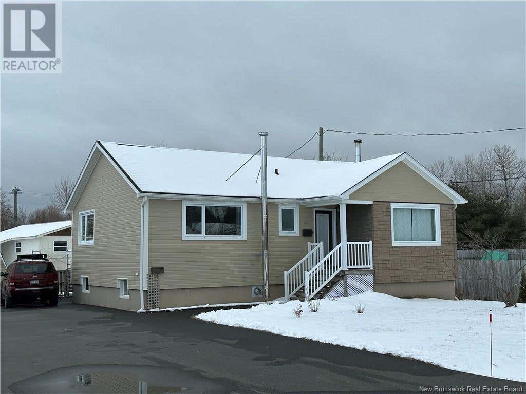 675 St Paul Street, Bathurst, NB E2A3M4 À vendre | RE/MAX | NB114802