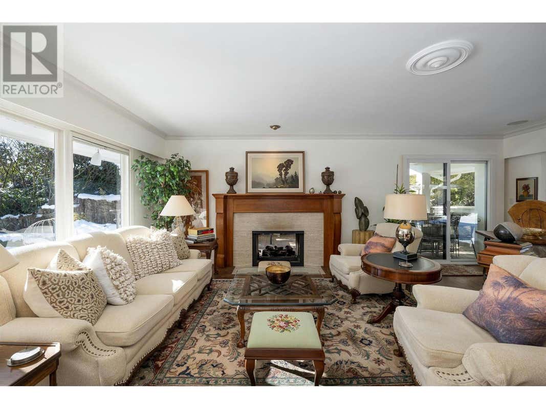 483 EASTCOT ROAD, West Vancouver, BC V7S1E3 À vendre | RE/MAX | R2970189