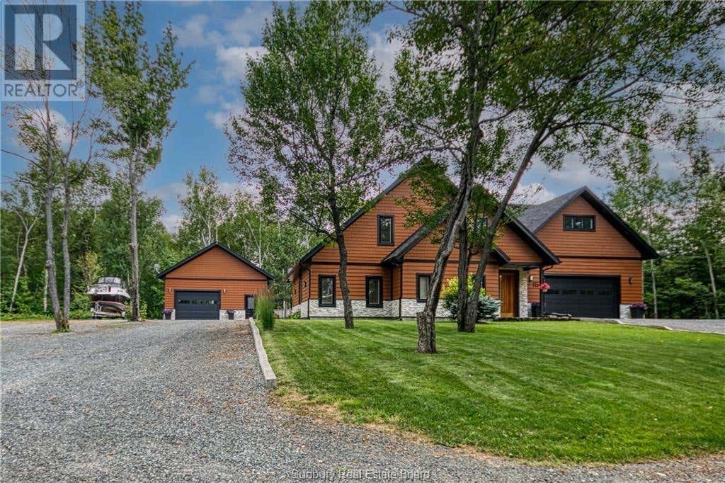 15 Driftwood Avenue, Skead, ON P0M2Y0 House For Sale | RE/MAX | 2122015