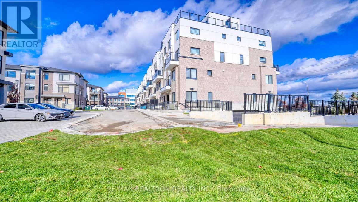 324 - 1695 DERSAN STREET, Pickering (Duffin Heights), ON L1X0S9 À louer | RE/MAX | E12524382