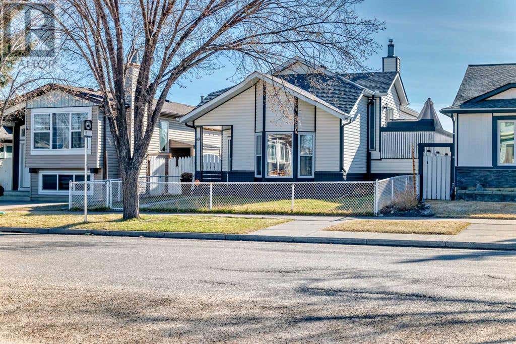 10 Tararidge Drive NE, Calgary, AB T3J2P8 House For Sale | RE/MAX ...