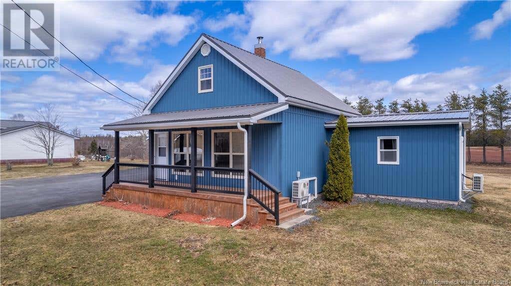 69 Young Road, Pennfield, NB E5H1Z2 House For Sale | RE/MAX | NB116412