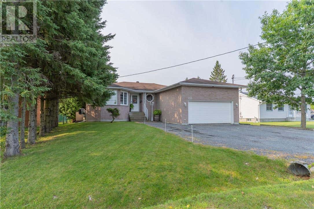 Azilda Real Estate - Houses for Sale in Azilda | RE/MAX