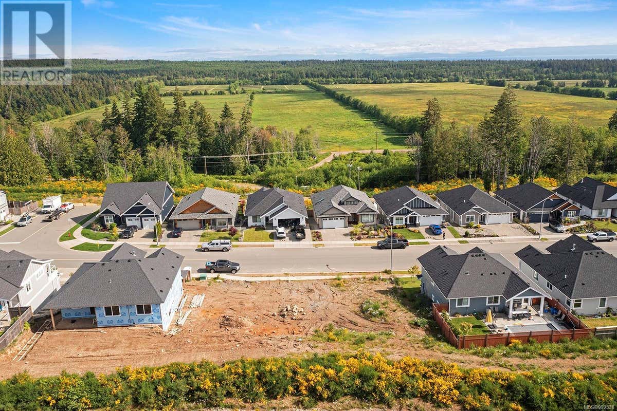 1423 Crown Isle Blvd, Courtenay, BC V9N0E2 Land For Sale | RE/MAX | 992538