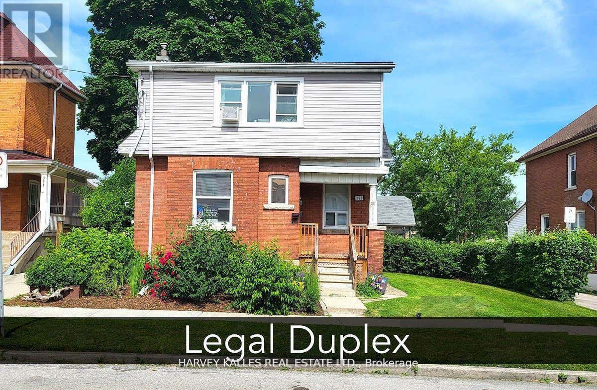 260 PROSPECT STREET S, Hamilton (Blakeley), ON L8M2Z9 Duplex For Sale ...