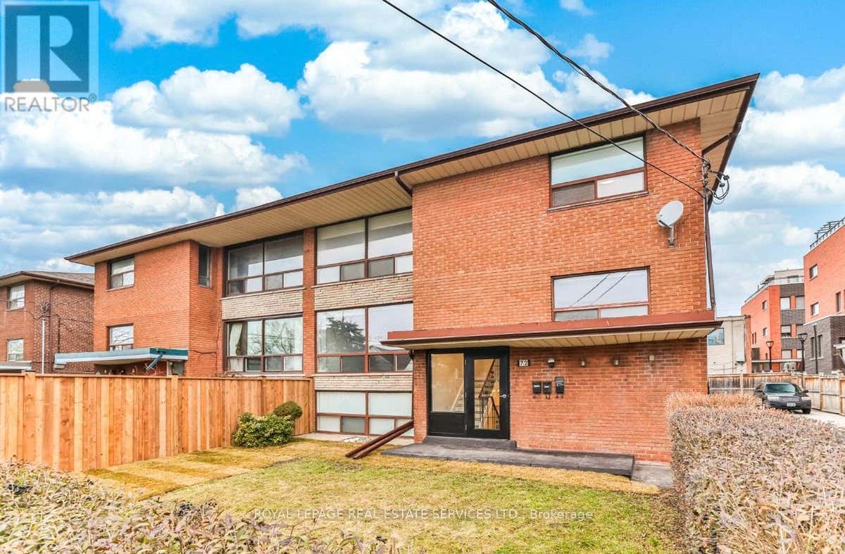 #3 - 72 WINSTON PARK BOULEVARD, Toronto (Downsview-Roding-CFB), ON ...