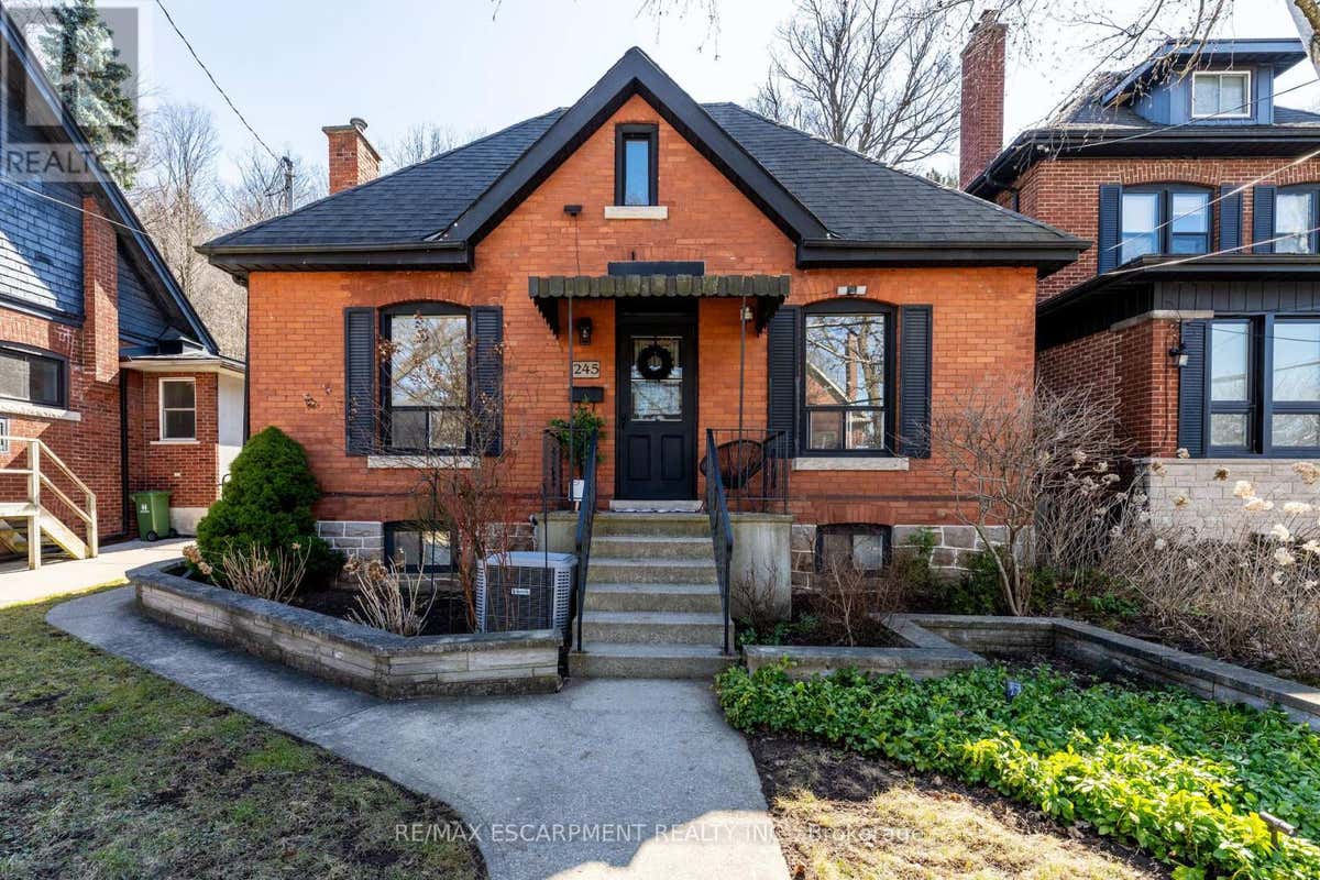 245 HILLCREST AVENUE, Hamilton (Kirkendall), ON L8P2X3 House For Sale ...