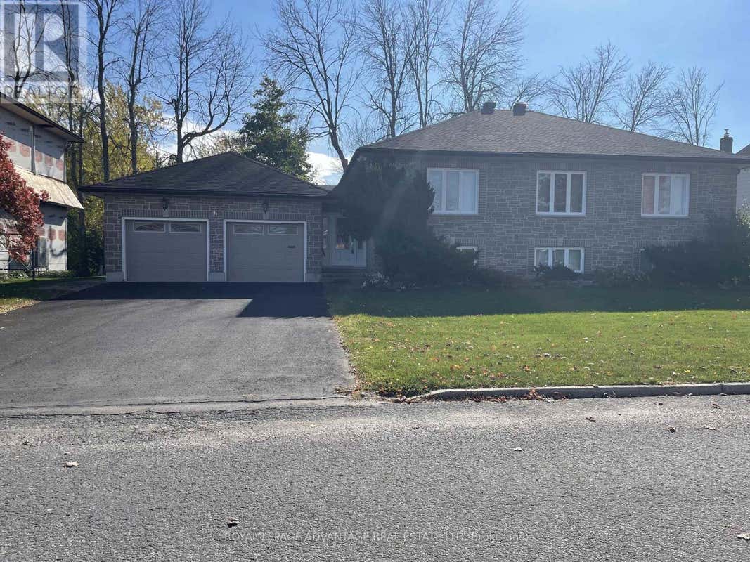 6 JESSIE DRIVE, Perth, ON K7H3J1 À louer | RE/MAX | X12482986