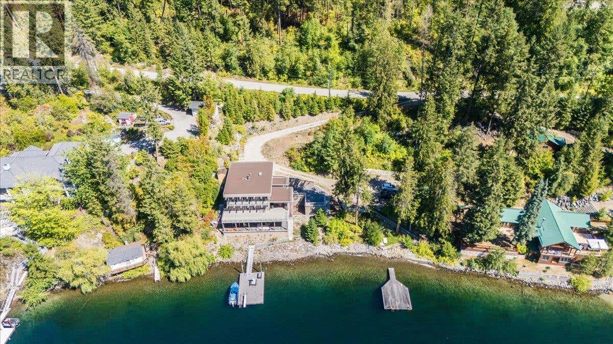 House For Sale | REMAX | 10353981