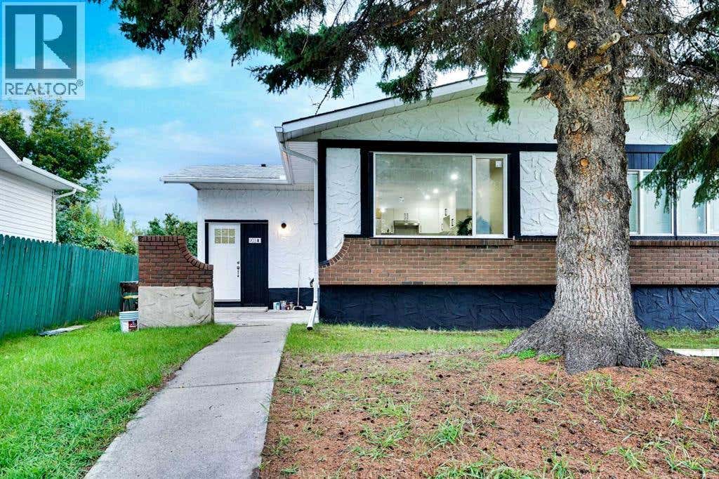 903B Queensland Drive SE, Calgary, AB T2J5E5 House For Sale | RE/MAX ...