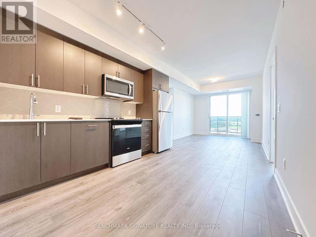 2318 - 2545 SIMCOE STREET N, Oshawa (Windfields), ON L1L0W3 Condo For ...