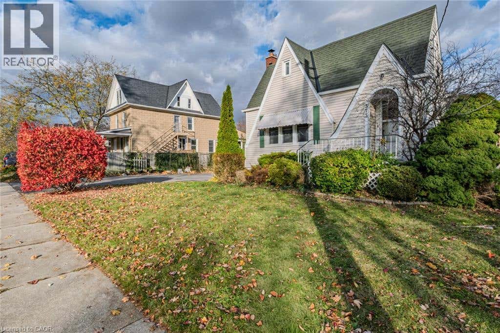 373 COLLEGE Avenue, Simcoe, ON N3Y4G8 À vendre | RE/MAX | 40787807