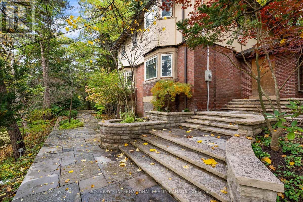 56 ROXBOROUGH DRIVE, Toronto (Rosedale-Moore Park), ON M4W1X1 House For ...