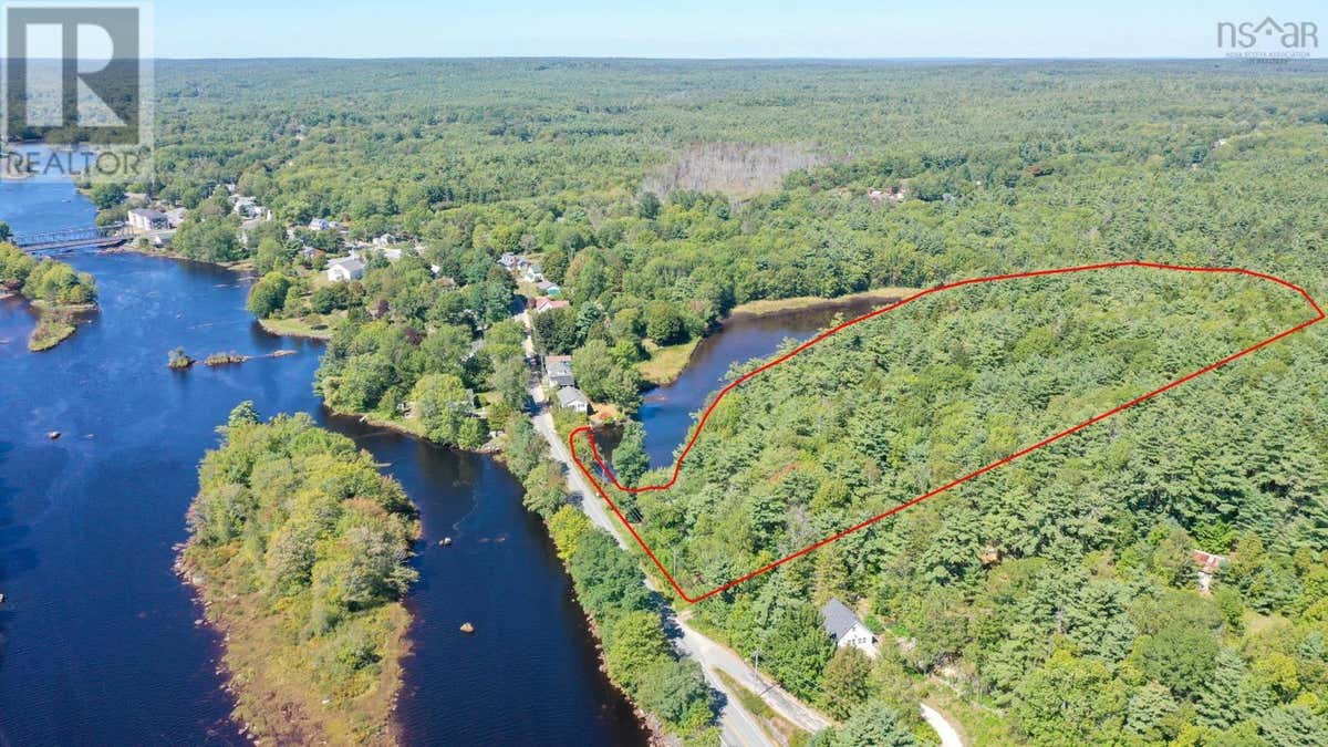 221 Highway 8, Milton, NS B0T1P0 House For Sale | RE/MAX | 202518234