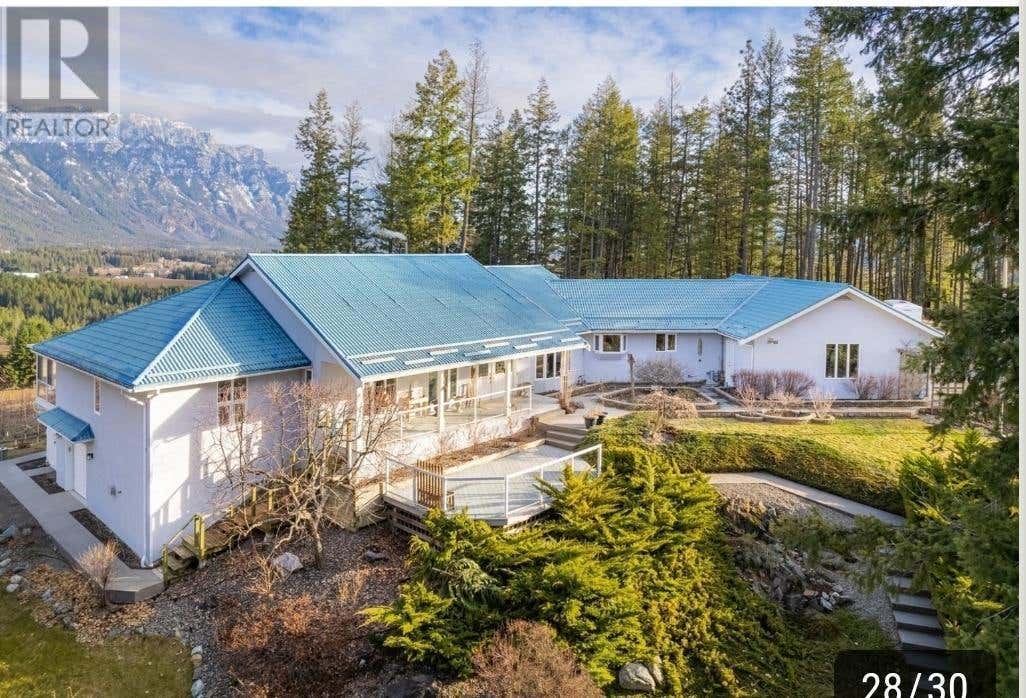 236 36TH Avenue, Erickson, BC V0B1G1 House For Sale | RE/MAX | 10337729