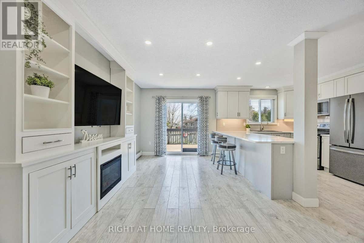 9205 11 HIGHWAY N, Severn (West Shore), ON L3V0Y8 House For Sale | RE ...